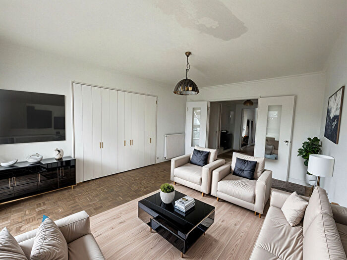 Appartement à vendre - Fleury-les-Aubrais, Clos de la Grande Salle, Villevaude, Vallée, Ormes du Mail - 4 pièces - 3 chambres