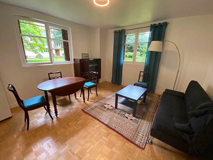 Appartement à louer - Versailles, Saint-Louis - 3 pièces - 2 chambres