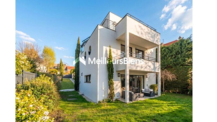 Saint-Cloud, Pasteur, Magenta - Maison 9 pièces à vendre
