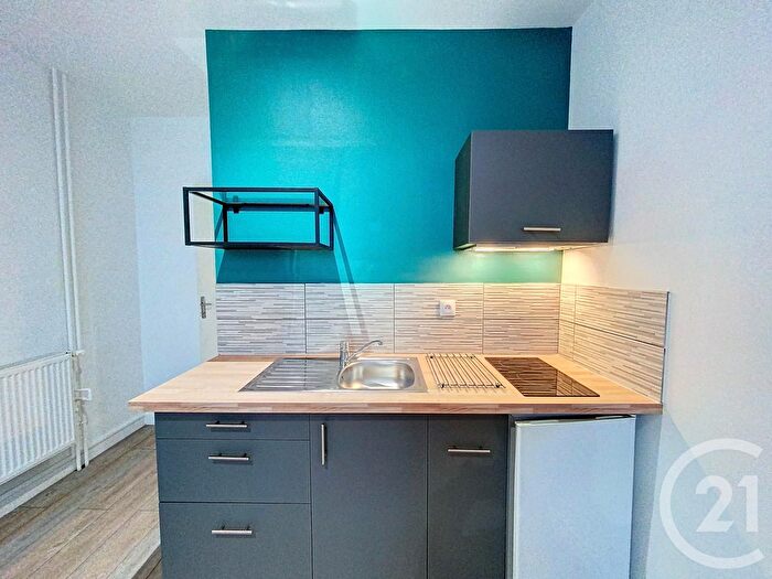 Appartement à louer - Tours, Cathédrale - 1 pièce