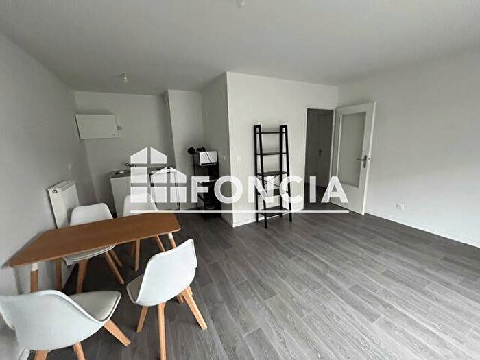 Appartement à louer - Hauts Champs-Nouveau Roubaix-Petites Haies - 2 pièces - 1 chambre