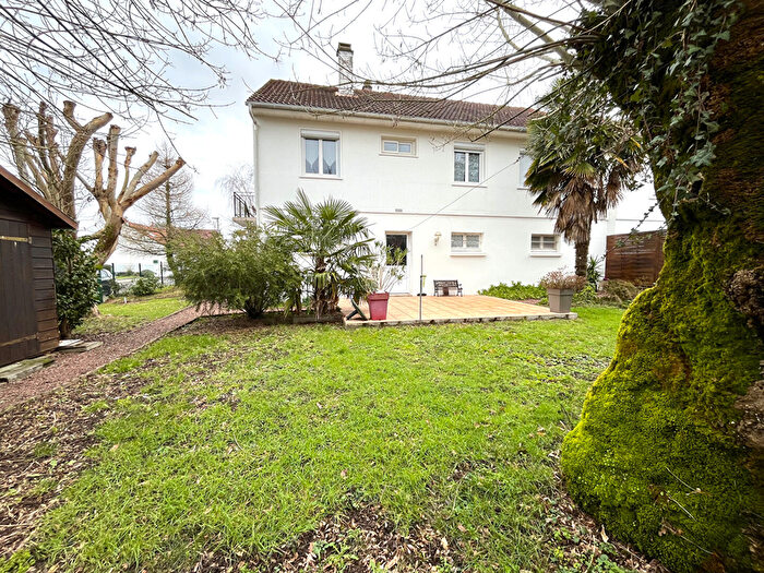 Maison à vendre - Couëron, Chabossière - 9 pièces - 5 chambres