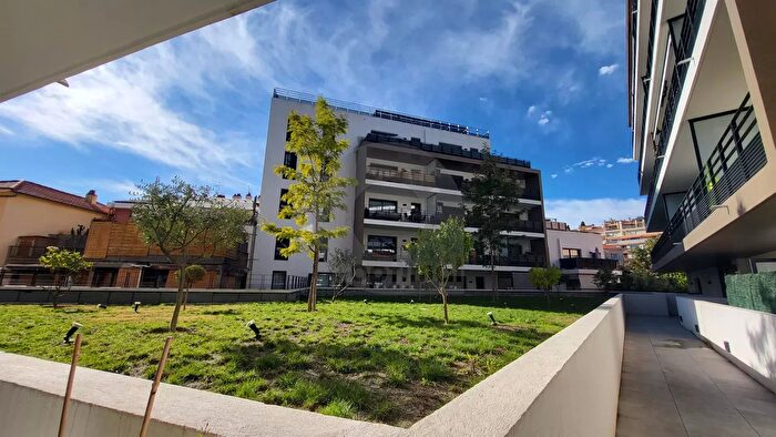 Appartement à vendre - Menton, Hôtel de Ville, Vieille Ville, Musée, Madone, Carnolès - 2 pièces - 1 chambre