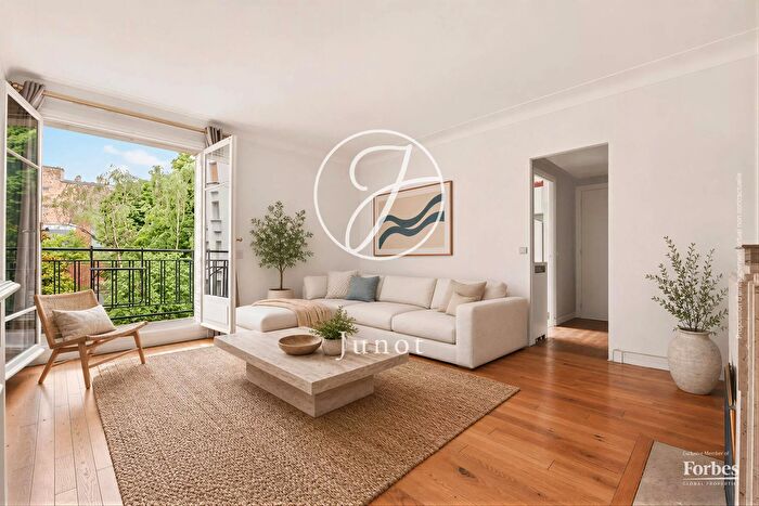Appartement 2 pièces à Paris 16ème, Muette-Nord, Trocadéro, à vendre