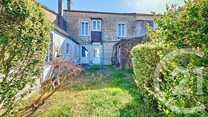 Maison à vendre - Luçon - 5 pièces - 3 chambres
