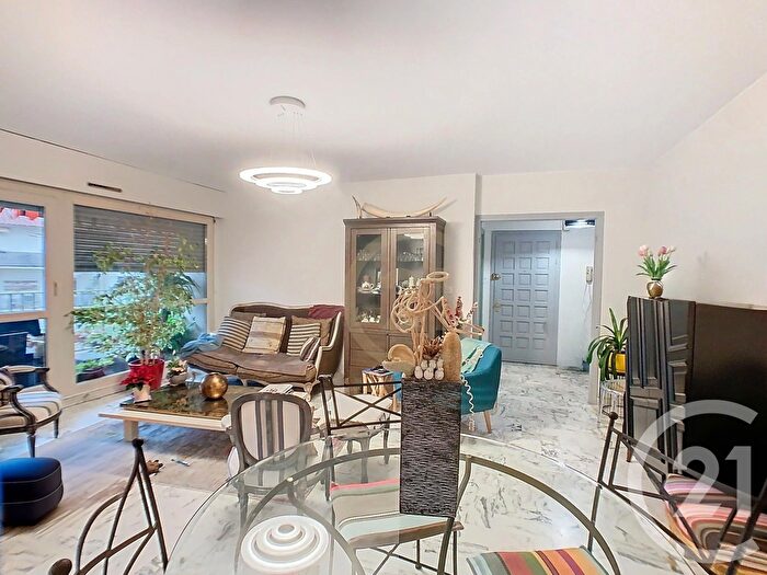 Appartement à vendre - Perpignan, Les Remparts - 4 pièces - 3 chambres