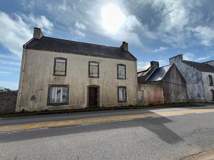 Maison à vendre - Plouhinec - 5 pièces - 4 chambres