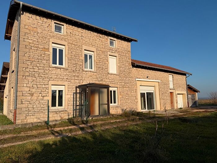 Maison à vendre - Saint-Martin-Belle-Roche - 8 pièces - 5 chambres