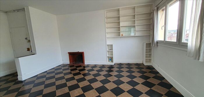 Appartement à louer - Nanterre, Centre-ville - 4 pièces - 3 chambres