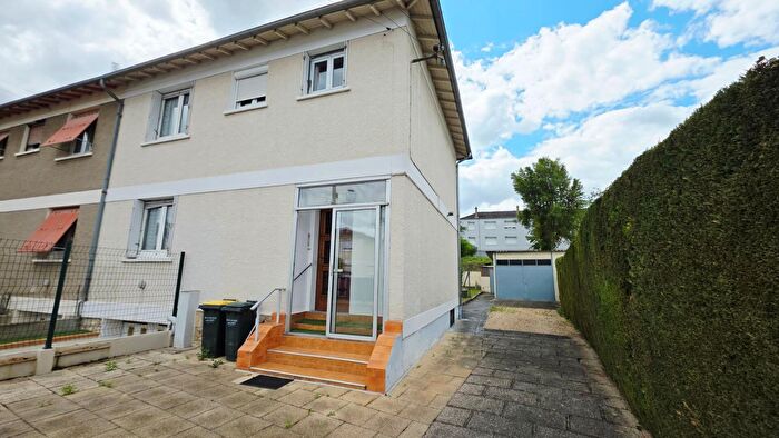 Bourges, Centre-ville, Charlet, Lahitolle, Pignoux, Sembat : Maison 4 pièces à vendre