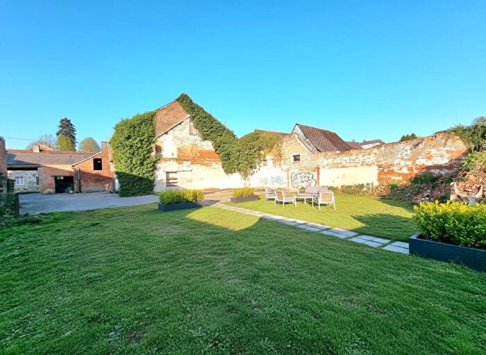 Maison à vendre - Saint-Michel - 13 pièces - 3 chambres