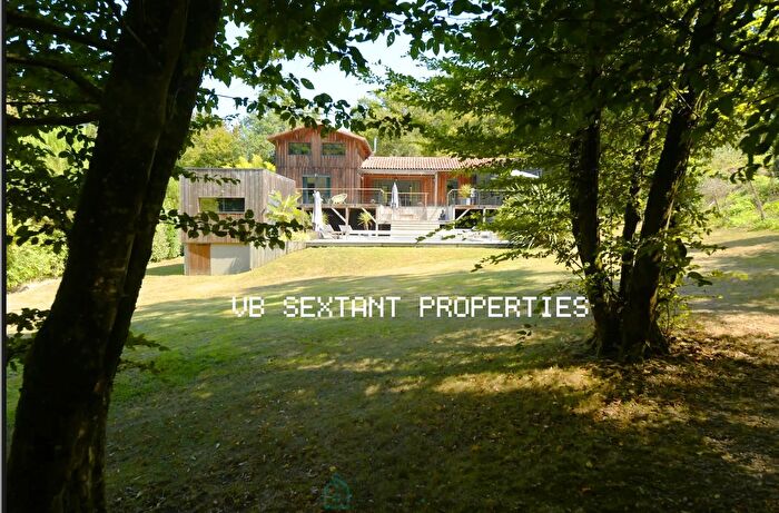 Maison à vendre - Latresne - 8 pièces - 4 chambres