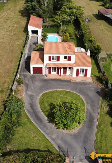 Maison 6 pièces à vendre - Brains