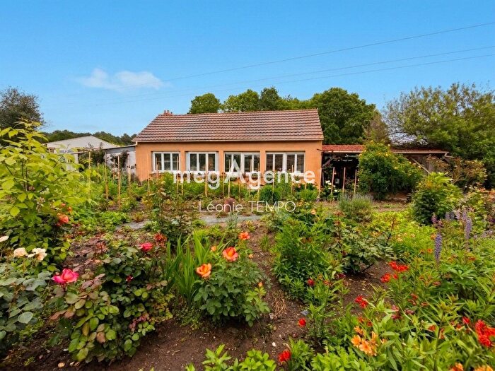 Maison 6 pièces à Changé, à vendre