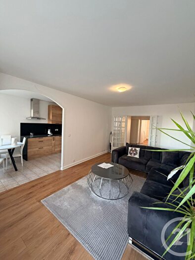 Appartement 4 pièces à louer - Saint-Denis, Delaunay, Belleville