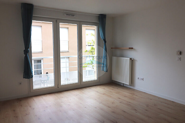 Appartement 2 pièces à Mennecy, Centre-ville, Gare, Châtries, Château, Bel-Air, à louer