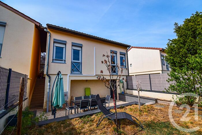 Valsonne : Maison 3 pièces à vendre