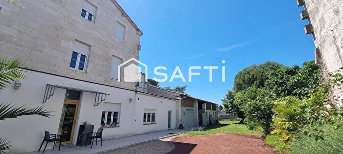 Maison 7 pièces à La Crèche, à vendre