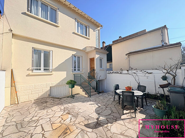 Maison à vendre - Bagneux, La Rapie - 4 pièces - 3 chambres