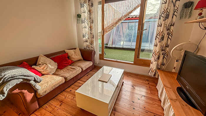 Appartement à vendre - BayonneBayonaBaiona, Centre-ville, Hôtel de Ville - 3 pièces - 2 chambres