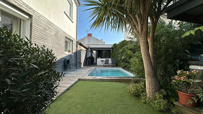 Maison à vendre - La Rochelle, Bel-Air, Fétilly, La Trompette - 7 pièces - 4 chambres