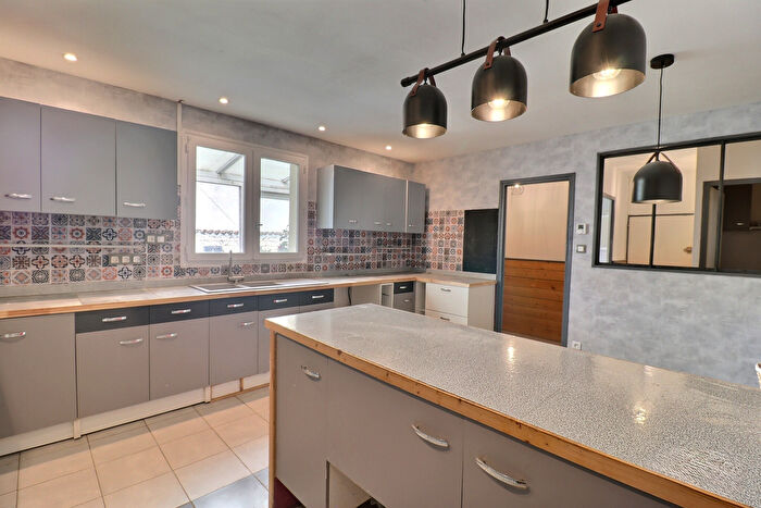 Maison 5 pièces à vendre à Saint-Georges-du-Bois