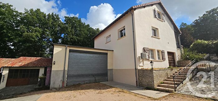 Montluçon, Rimard, Nerdre : Maison 6 pièces à vendre