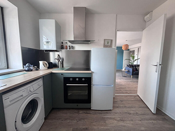 Appartement à louer - Saint-Jean-de-Braye, Centre-ville - 2 pièces - 1 chambre