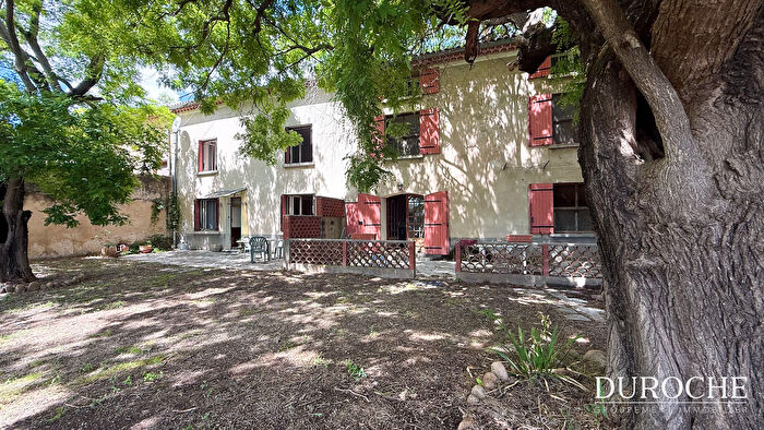 Courthézon - Maison 8 pièces à vendre