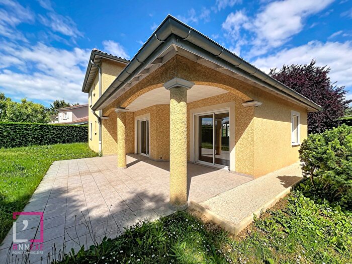 Maison 6 pièces à vendre à Massieux