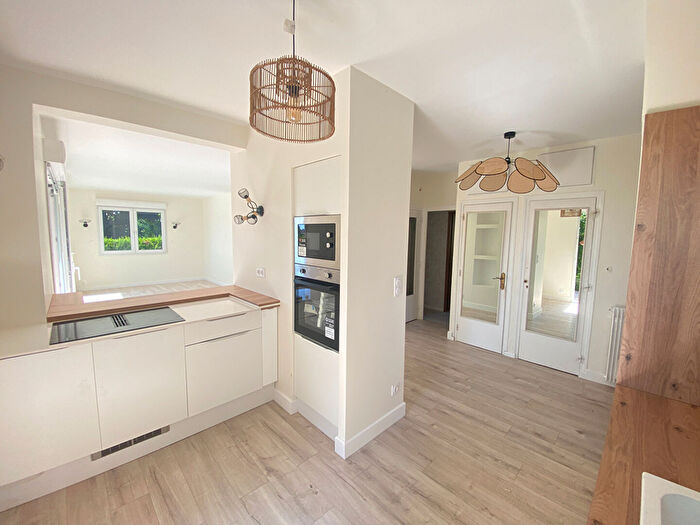 Maison à vendre - Fontaine-lès-Dijon - 7 pièces - 4 chambres