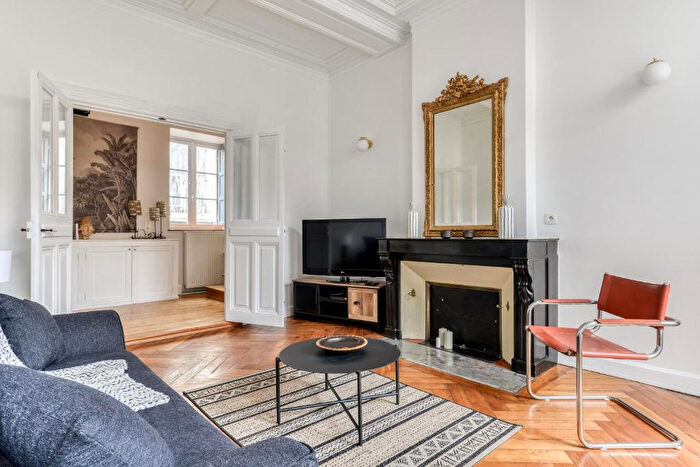 Appartement à vendre - Carcassonne, Centre-ville - 4 pièces - 2 chambres