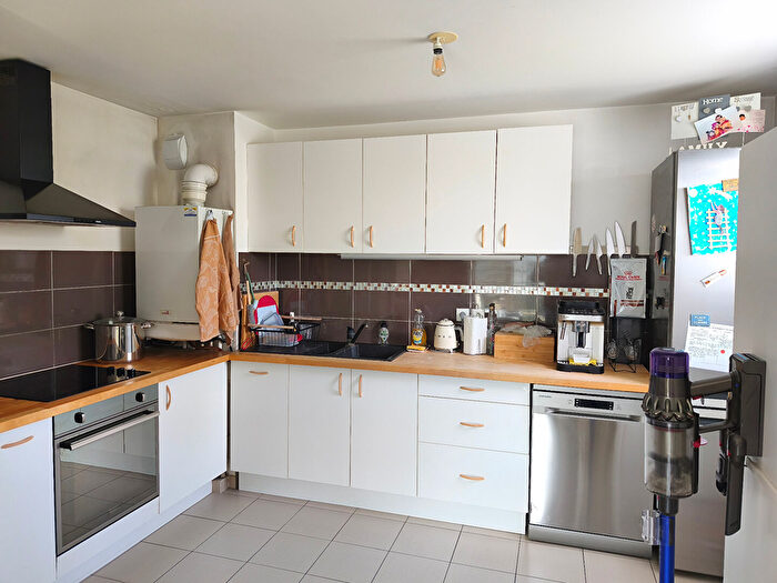 Appartement à vendre - Morangis - 3 pièces - 2 chambres