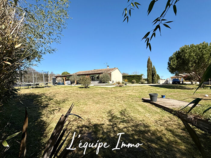 Maison à vendre - Castillon-Savès - 4 pièces - 3 chambres