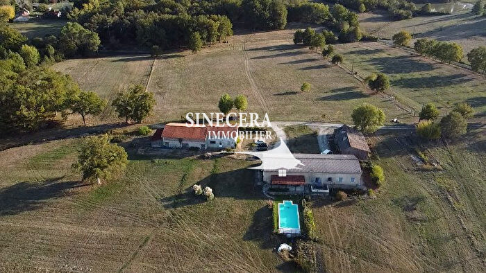 Maison à vendre - Saint-Michel-de-Double - 5 pièces - 7 chambres