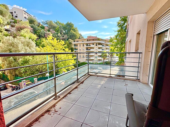 Appartement à vendre - Menton, Haut Borrigo, Saint-Paul-Garavan, Vallée de Gorbio - 2 pièces - 1 chambre