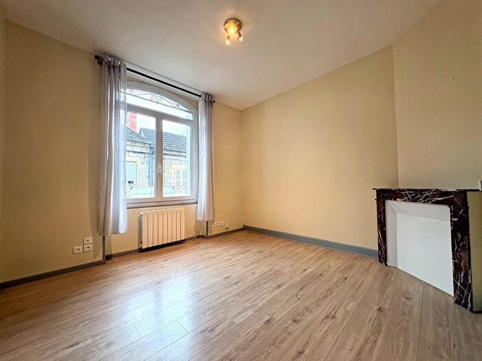 Appartement à louer - Brive-la-Gaillarde - 3 pièces - 2 chambres