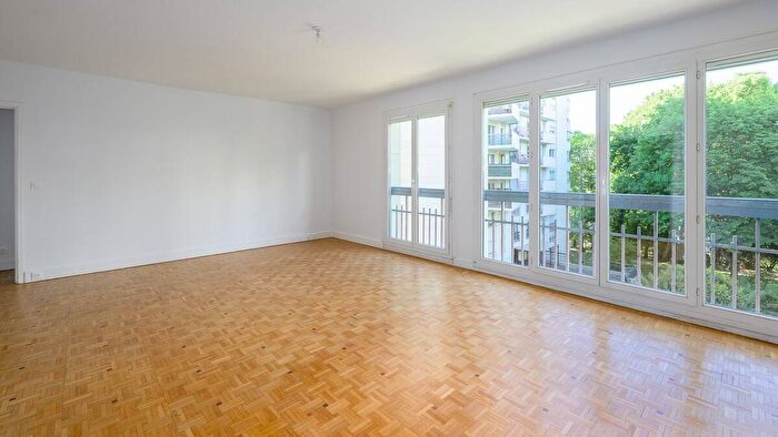 Appartement 4 pièces à La Ronce, Ville-dAvray, à louer