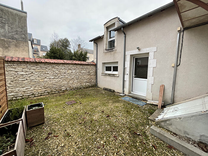 Maison à louer - Bourges, Val dAuron, Hameau de Gionne, Mazières, Pijolins - 2 pièces - 1 chambre