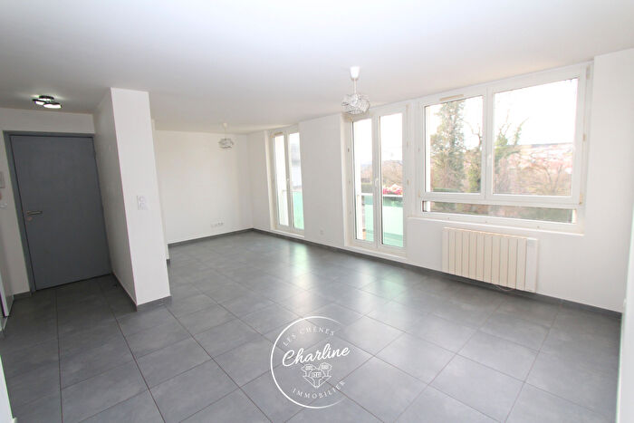 Appartement à vendre - Homécourt - 5 pièces - 3 chambres