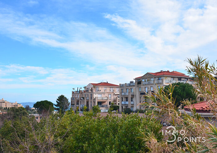 Appartement à vendre - Nice, Lanterne - 2 pièces - 1 chambre