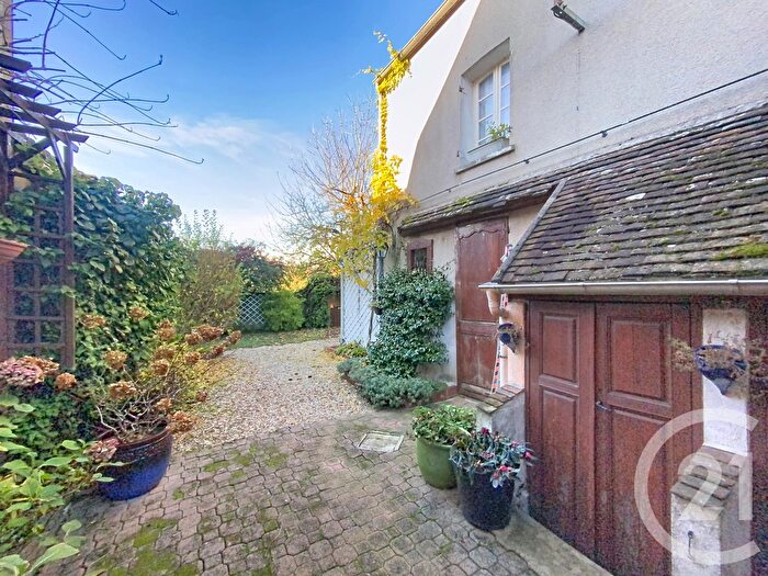 Maison à vendre - Thorigny-sur-Oreuse - 6 pièces - 4 chambres