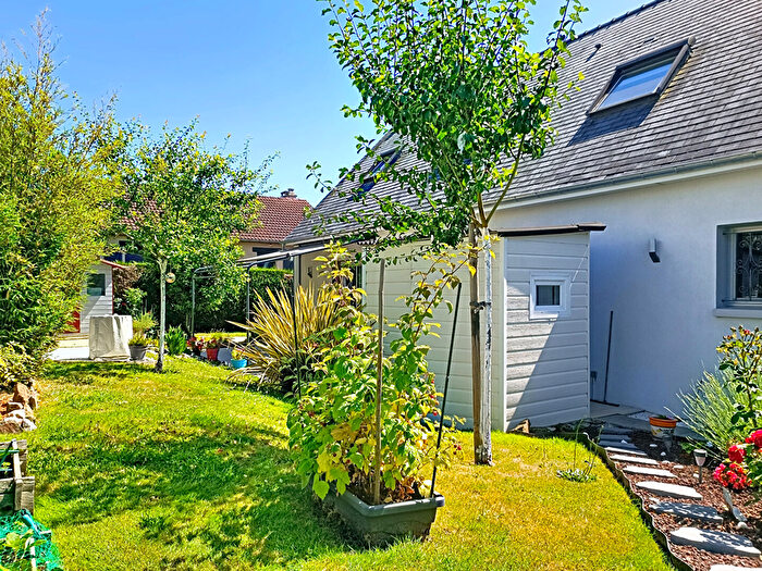 L'Huisserie : Maison 8 pièces à vendre