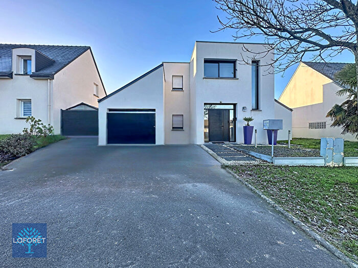 Maison à vendre - La Mézière - 5 pièces - 4 chambres