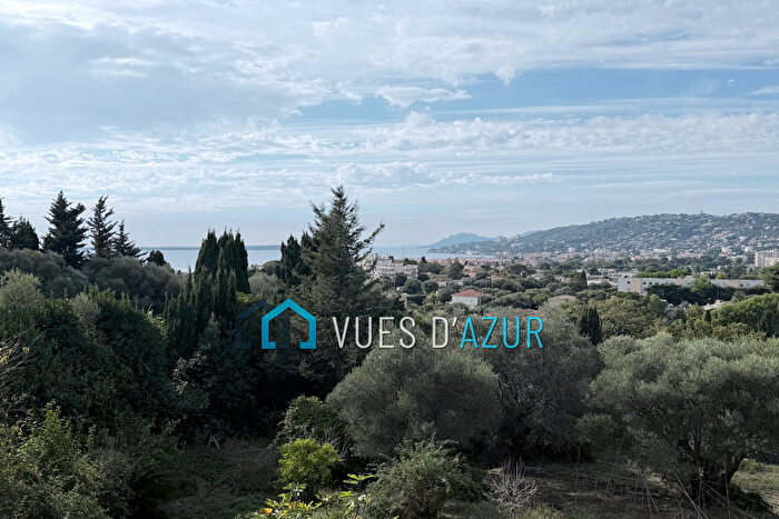 Maison à vendre - Antibes - 5 pièces - 4 chambres