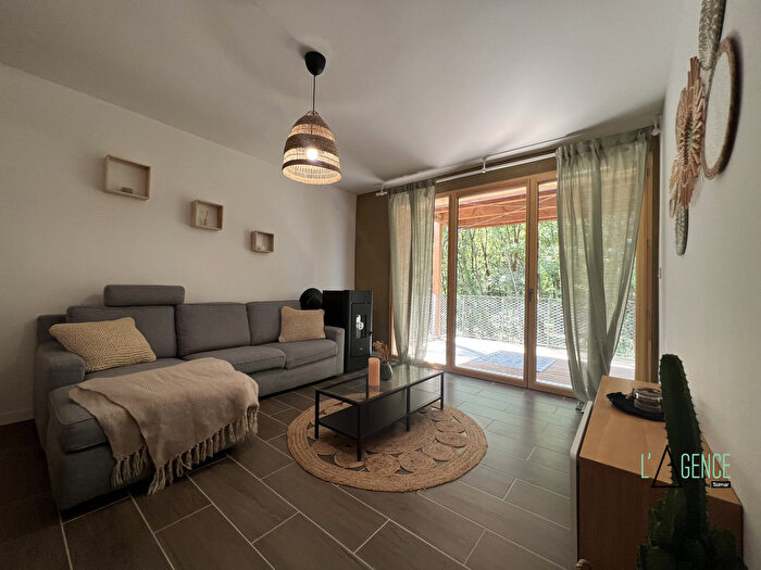 Ambarès-et-Lagrave : Appartement 2 pièces à louer