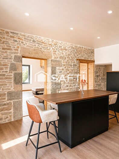 Appartement 6 pièces à Maîche, à vendre