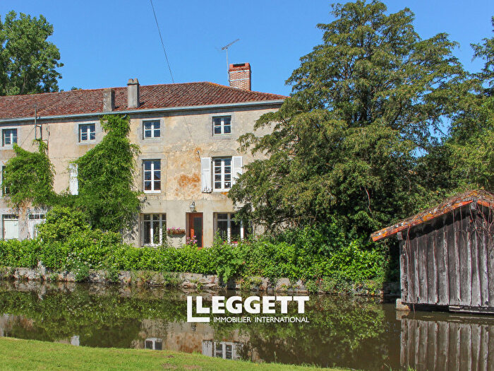 Maison 6 pièces à vendre à Moncoutant