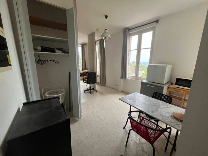 Appartement 1 pièce à louer - Plateau, Laon