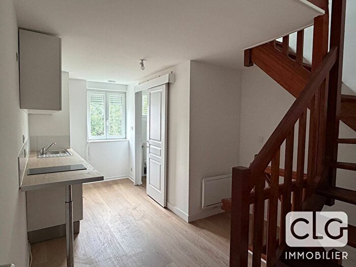 Centre Ville, Quimper : Appartement 2 pièces à louer